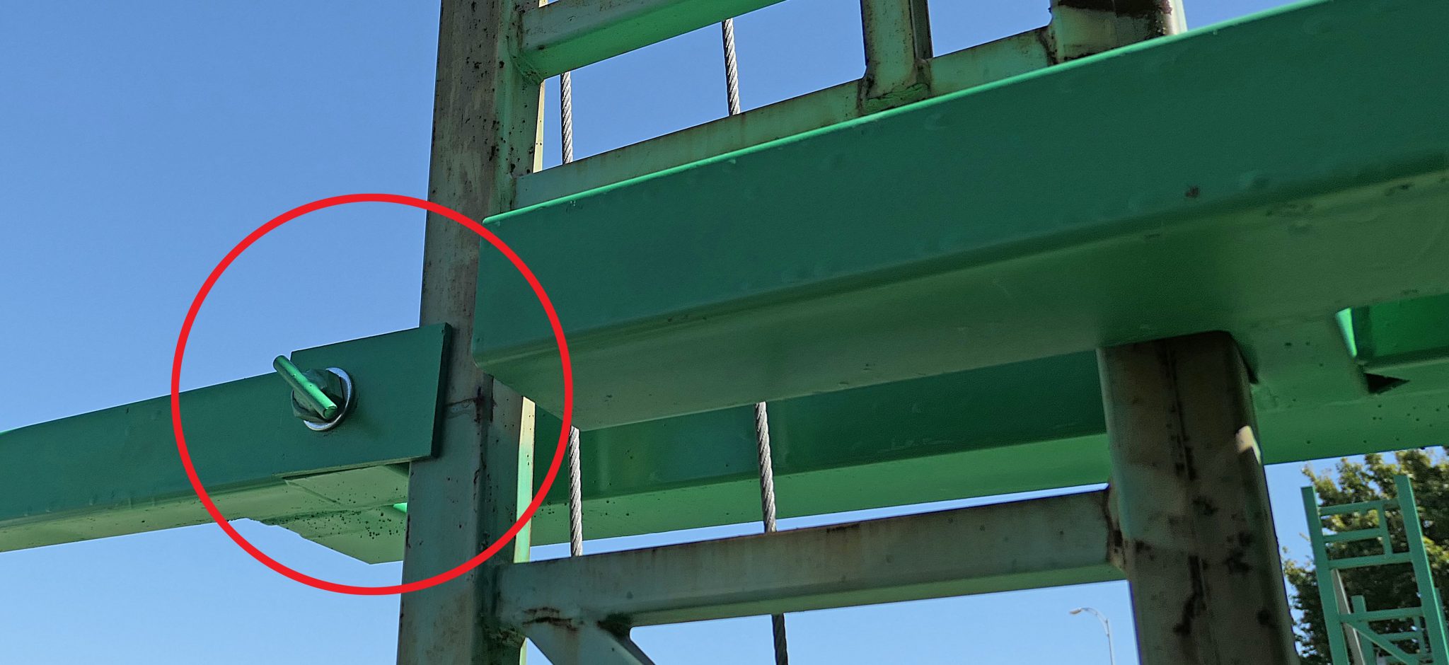 WINTER ENCLOSURE USING OVERHEAD PROTECTION - Non-Stop Scaffolding